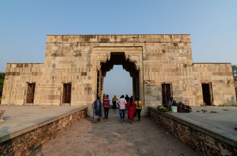 A Useful Guidebook for Chittorgarh Fort - The Travel Curry